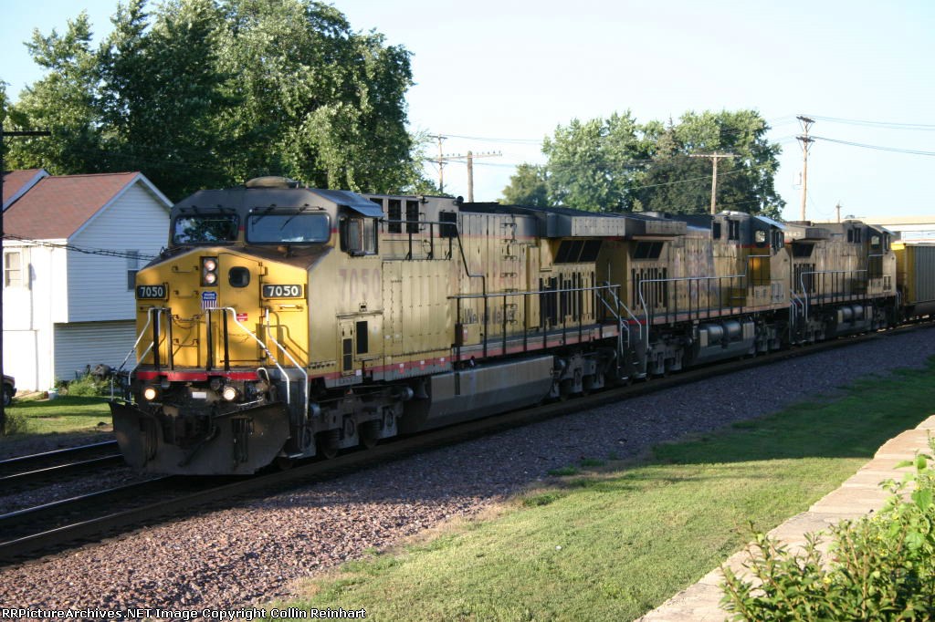 UP 7050, UP 5676, & 6643